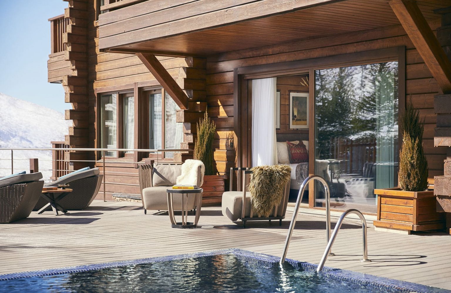 Sierra Hotel and Ski Resort – El Lodge